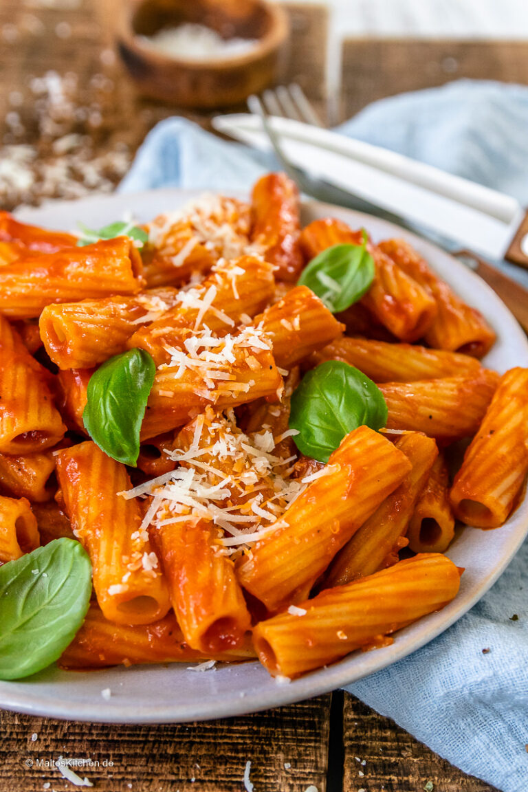 Geniale Tomatensauce - italienisch, fruchtig und sämig
