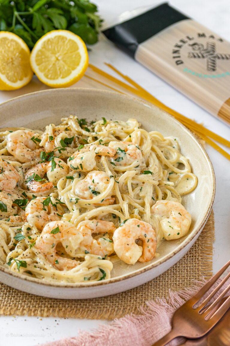Spaghetti mit Garnelen Alfredo Sauce | cremig, schnell & lecker