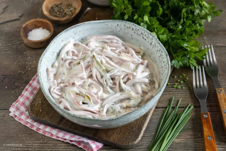 Asiatischer Gurkensalat mit Chili & Sesam | TikTok Rezept